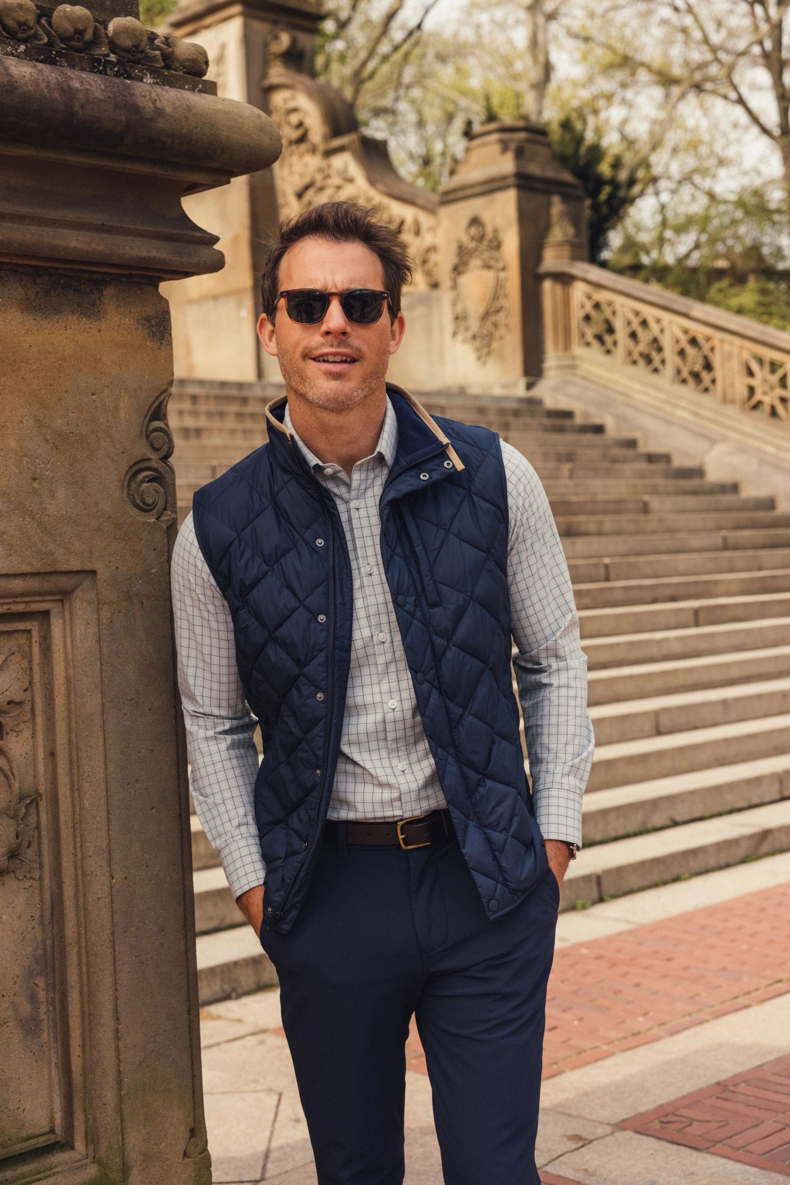 Navy Solid Belmont Vest - Mizzen+Main