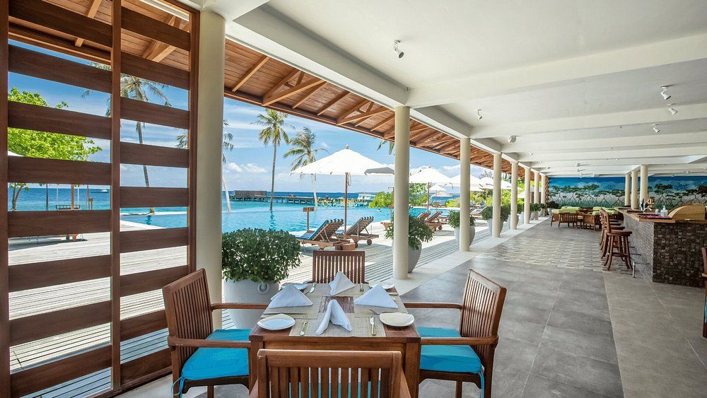 Restaurants and Bars at Reethi Faru Resort [2024] | Maldives Guide