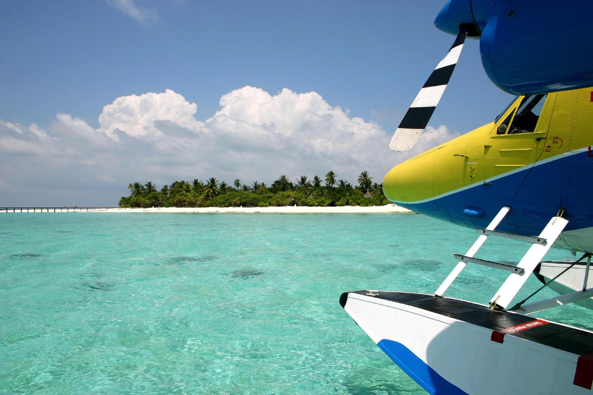 Seaplanes of the Maldives | Maldives Guide