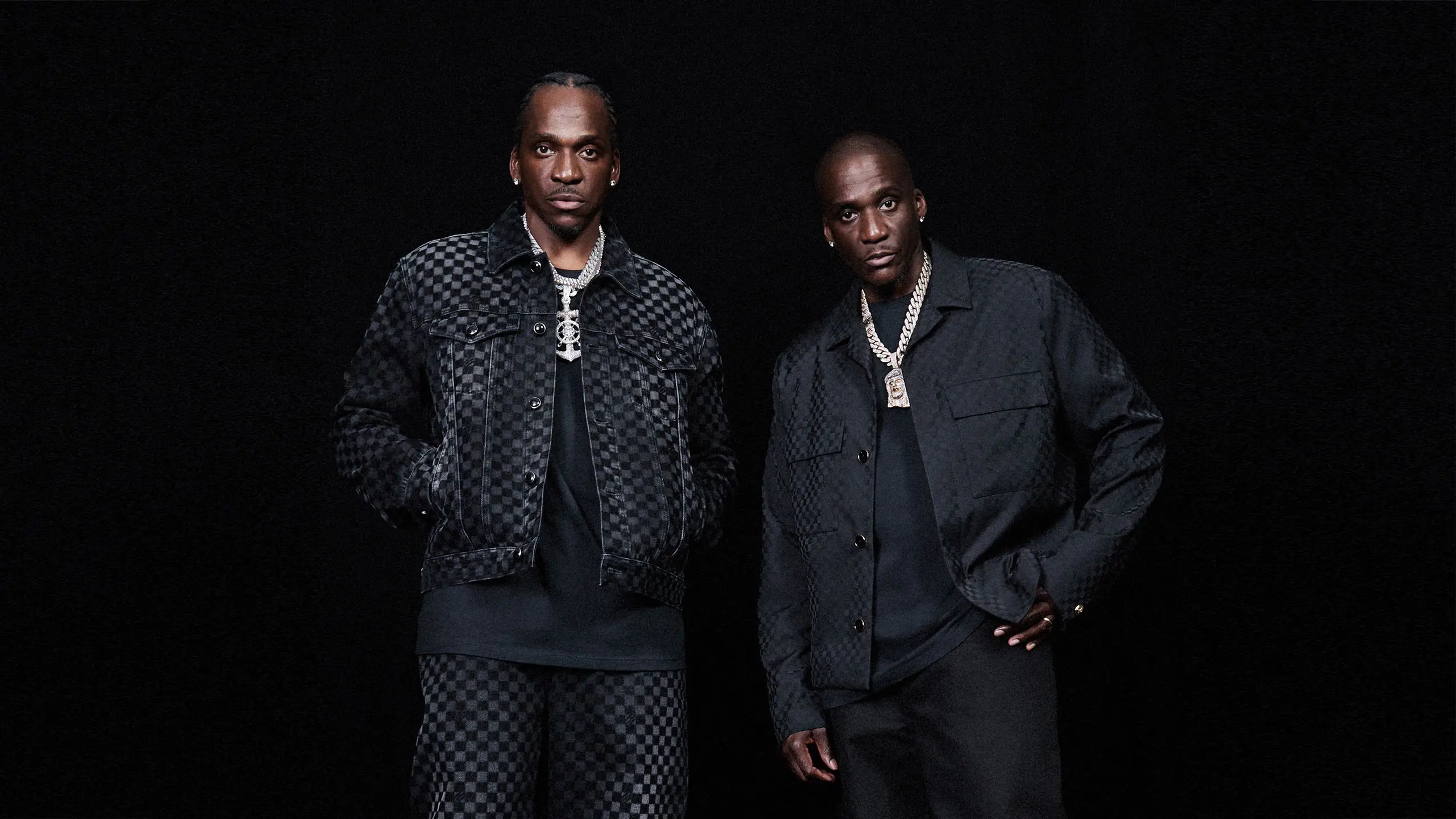 COLORSxSTUDIOS | Stages for non-ordinary expression