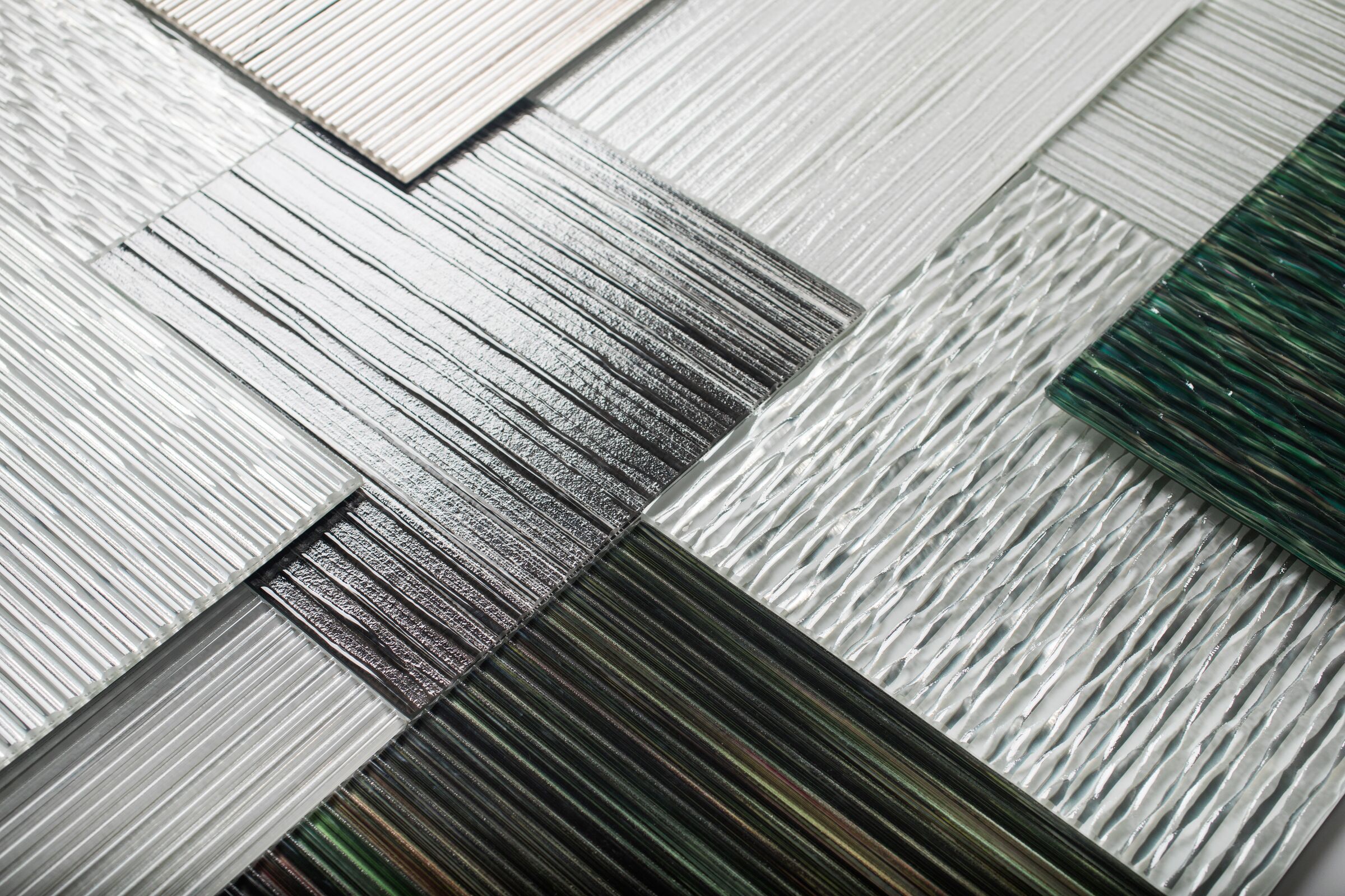 Forms+Surfaces: CastGlass Elements Glass