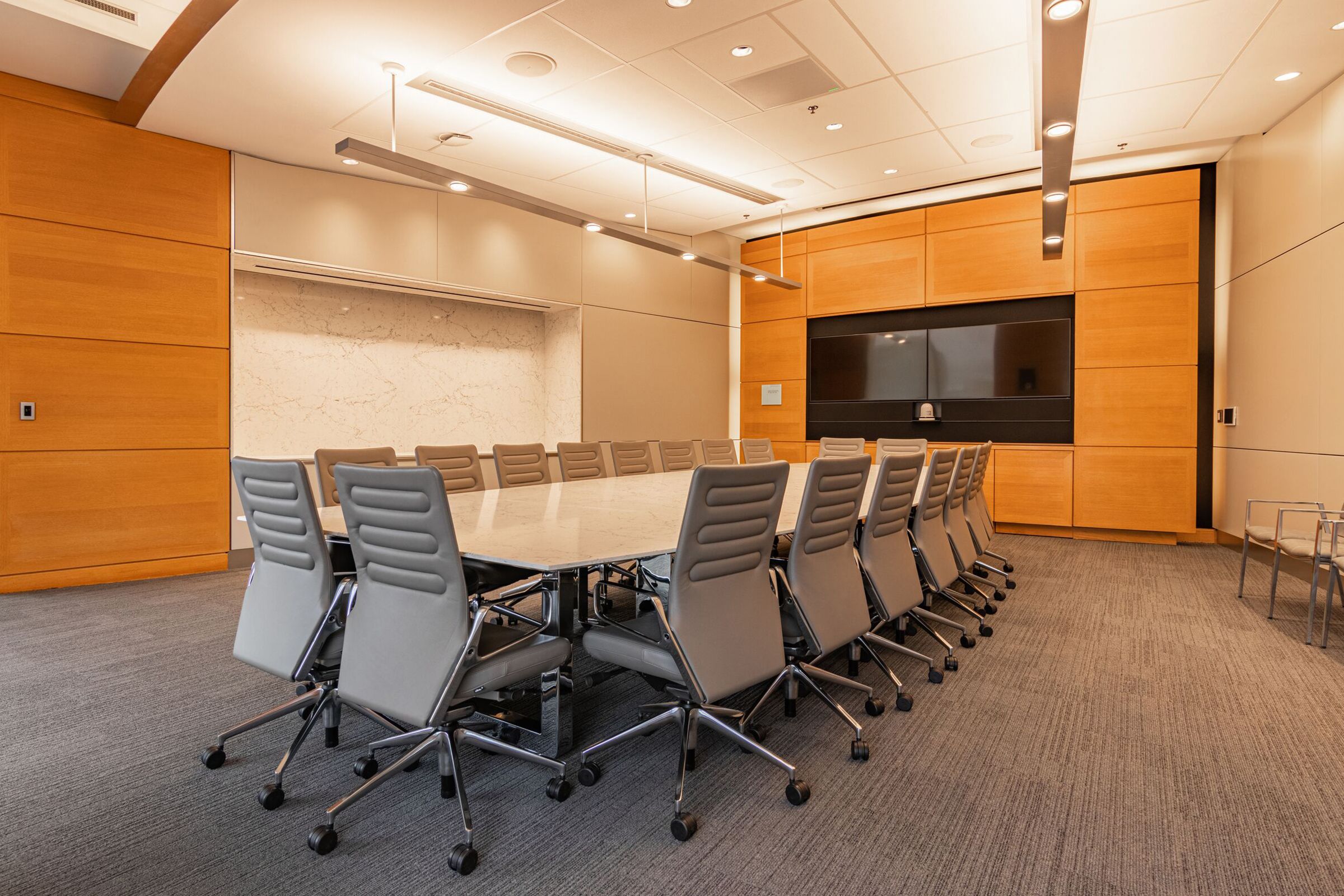 Forms+Surfaces: University of Pennsylvania - Jon M. Huntsman Hall