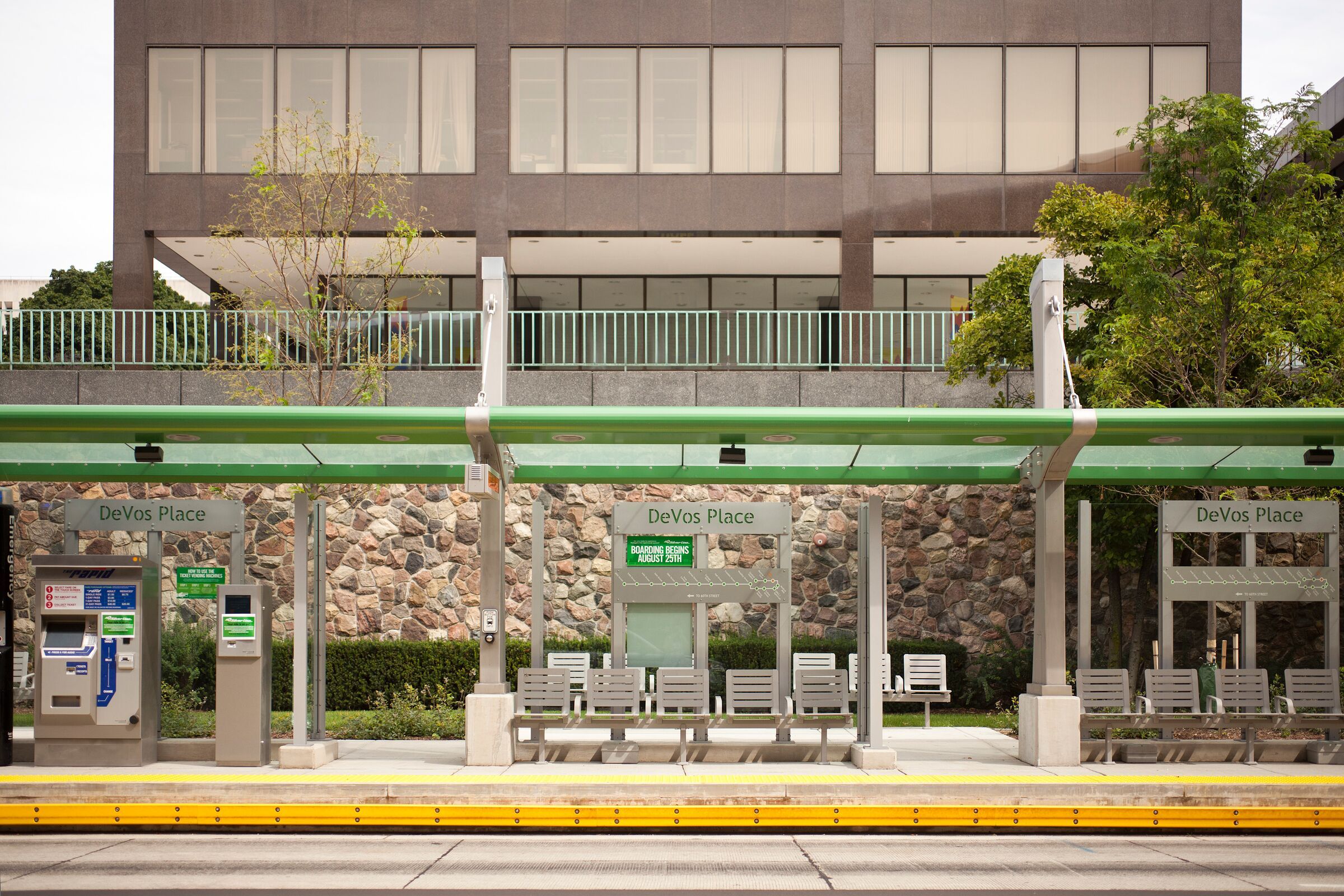 Forms+Surfaces: Grand Rapids BRT Silver Line