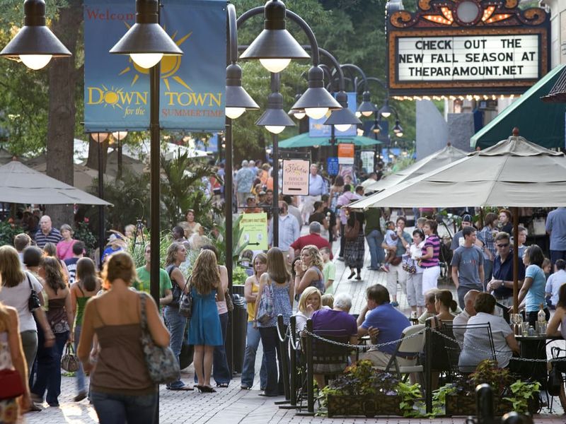 TOP TEN THINGS TO DO IN CHARLOTTESVILLE | Charlottesville Insider