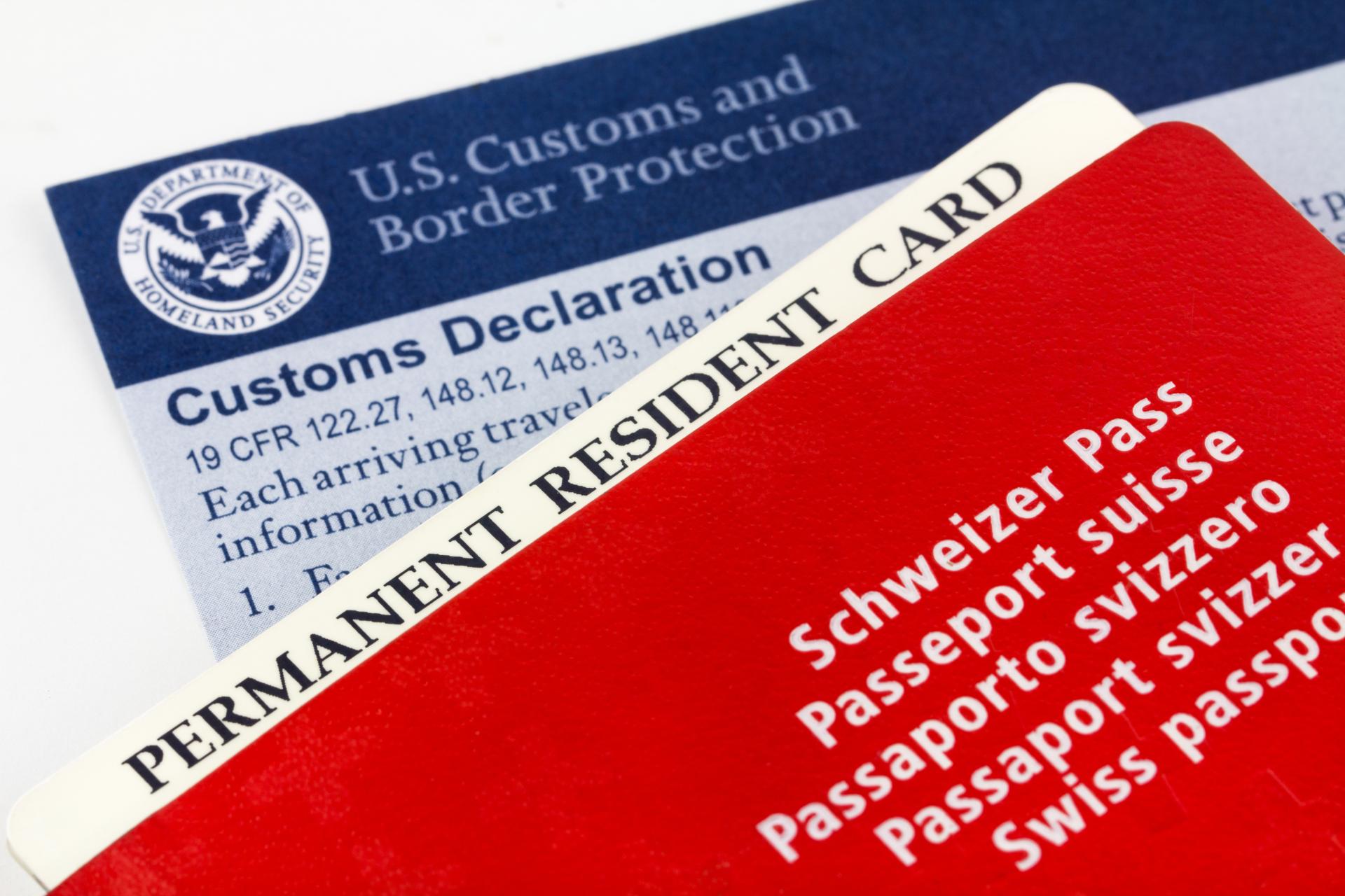 How to Get Switzerland’s Permanent Residence? A Guide for Expats
