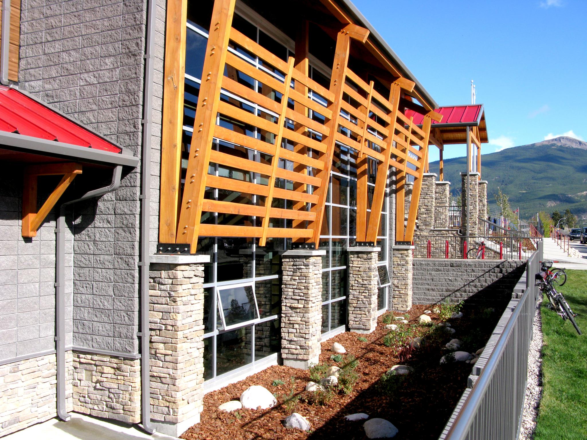 Jasper Junior/Senior High School – Ecole Desrocher (Bridging Consultant ...