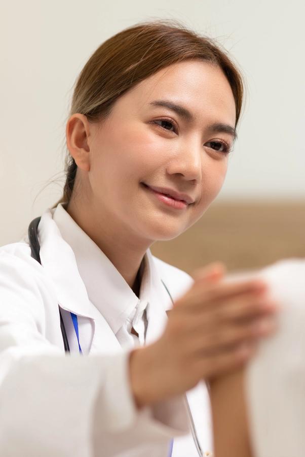 Corporate Healthcare | HMI Medical