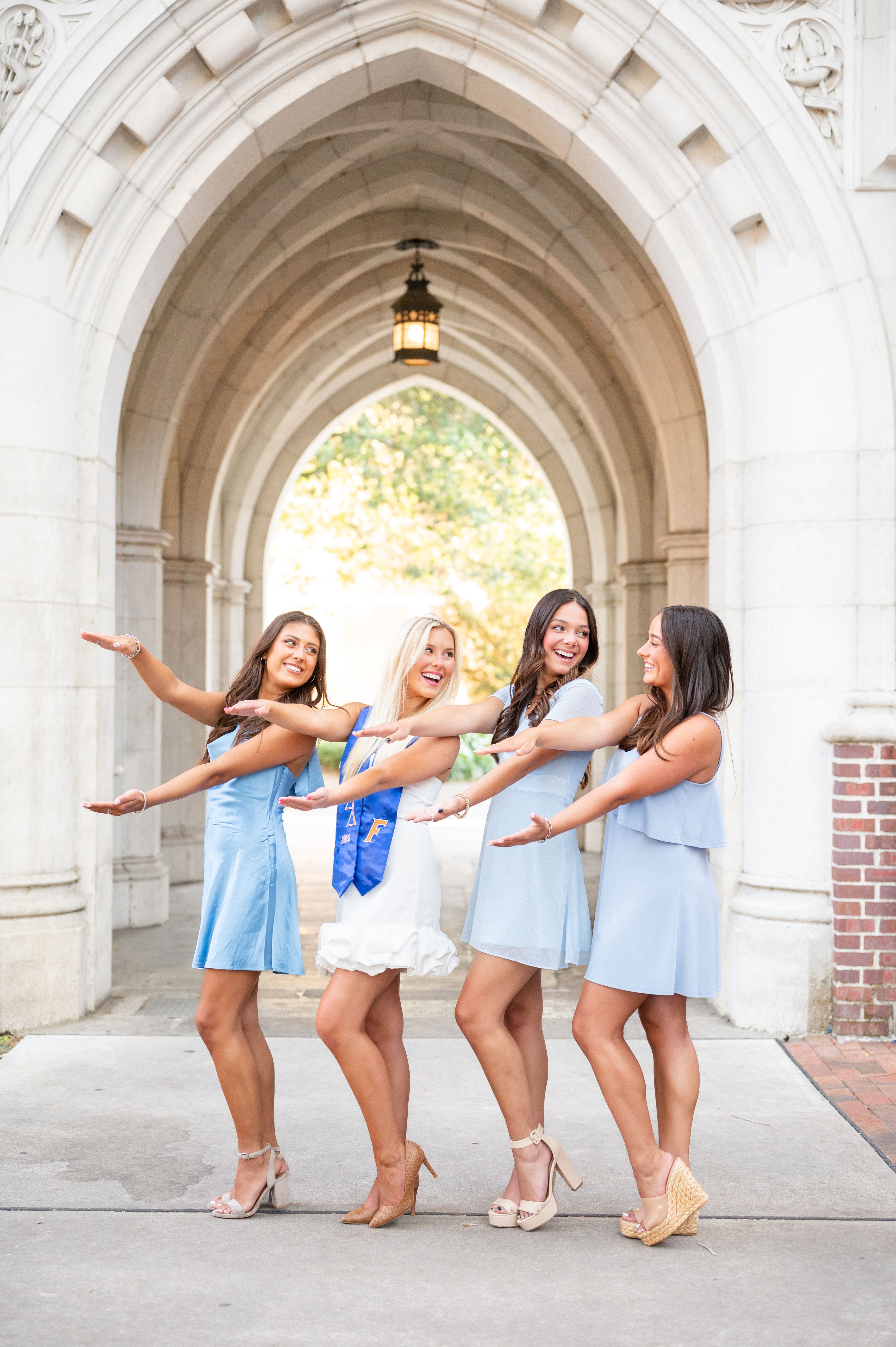 Top 5 UF Grad Photo Locations - Caitlyn Cacioppo Photography