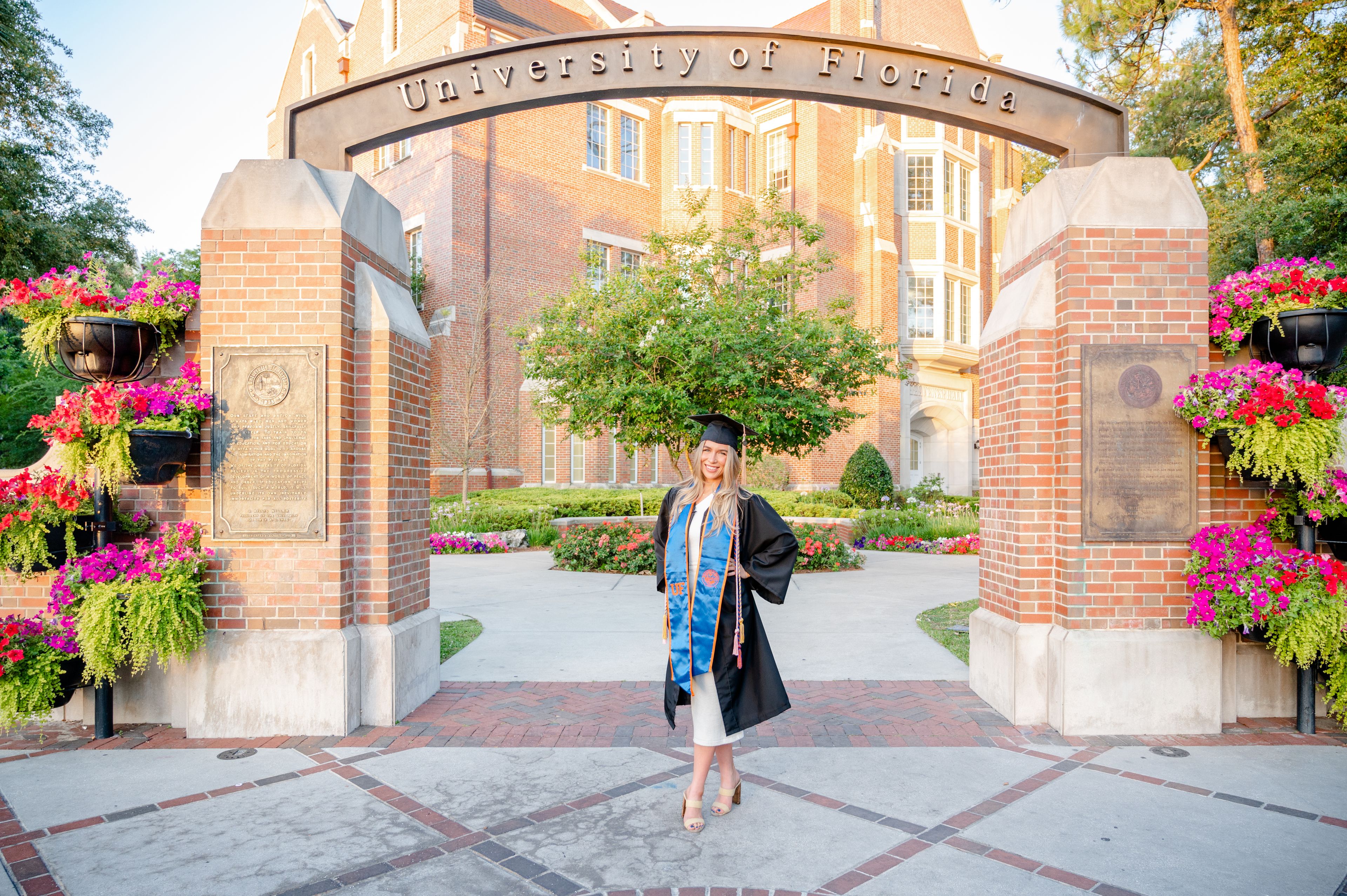 Top 5 UF Grad Photo Locations - Caitlyn Cacioppo Photography