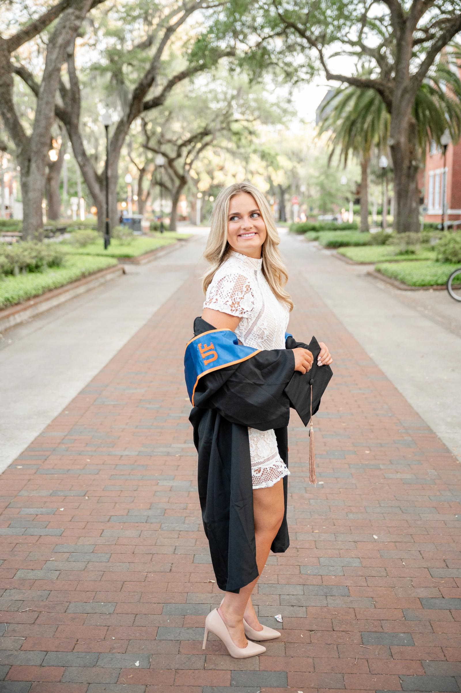 Top 5 UF Grad Photo Locations - Caitlyn Cacioppo Photography