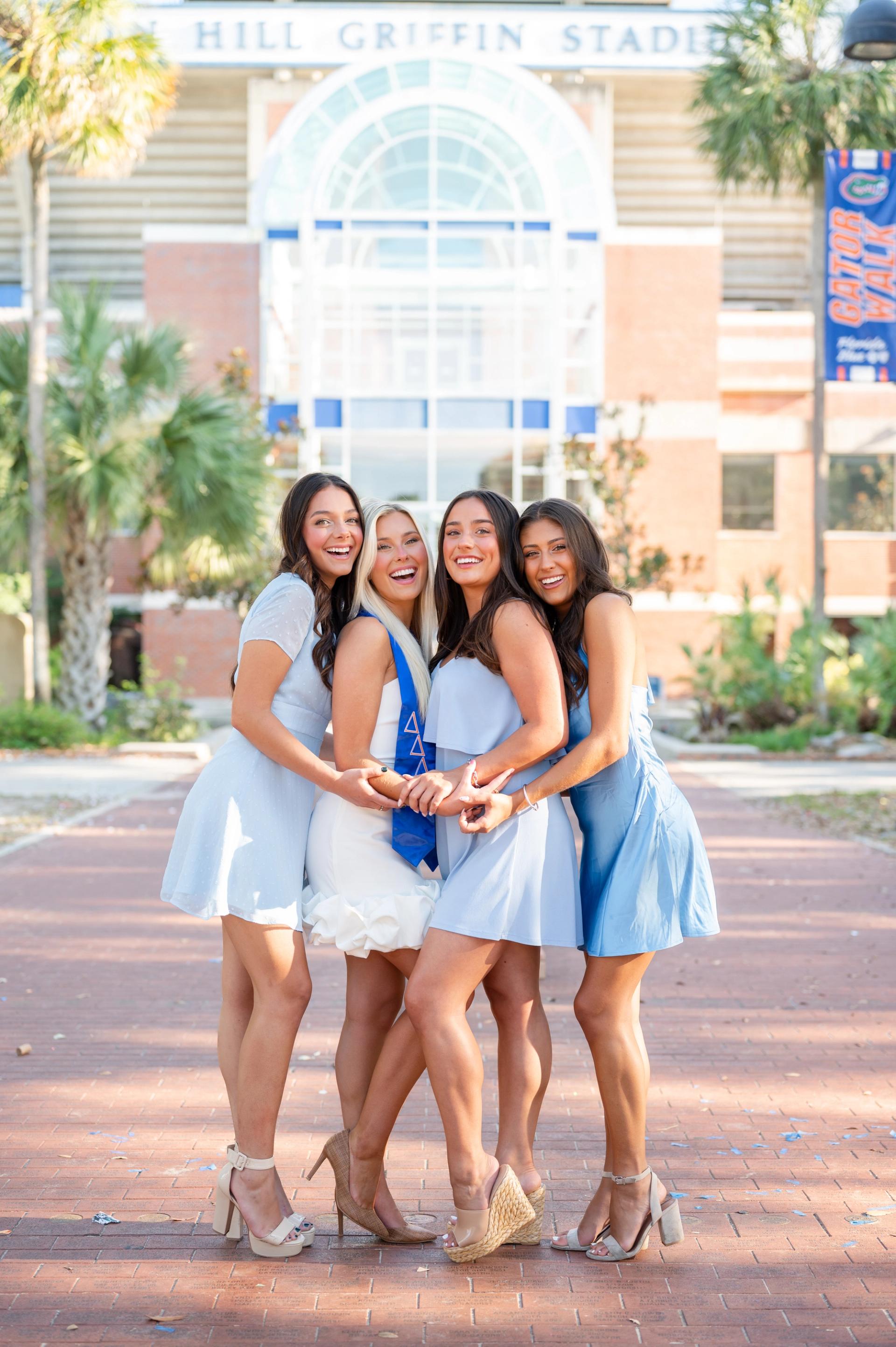 Top 5 UF Grad Photo Locations - Caitlyn Cacioppo Photography