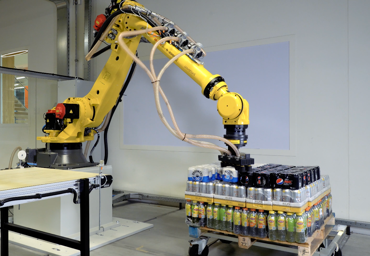 Covariant | Robotic Depalletization