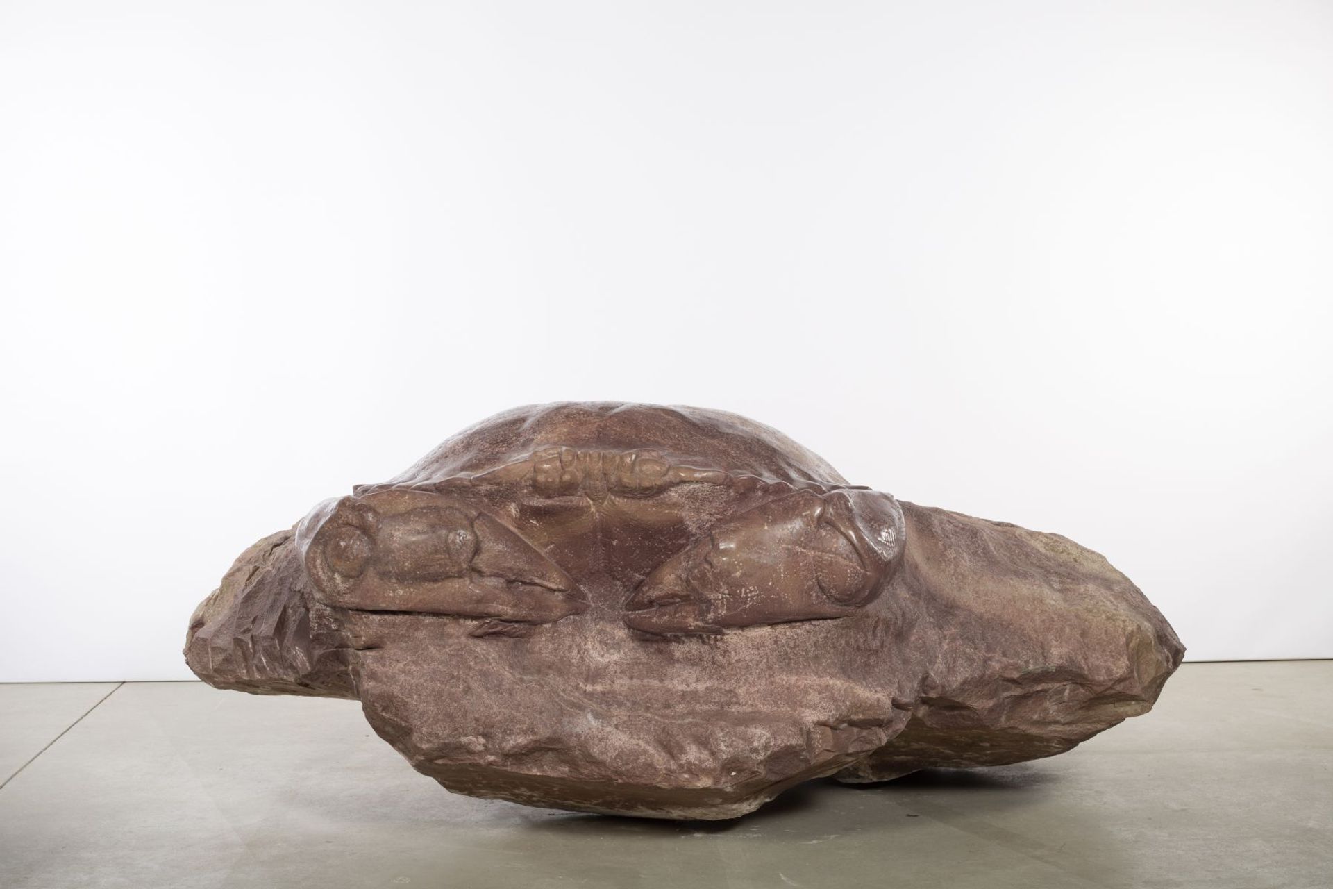 Jan Kaps | Exhibitions | Daniel Dewar & Grégory Gicquel – Le Nu et la Roche