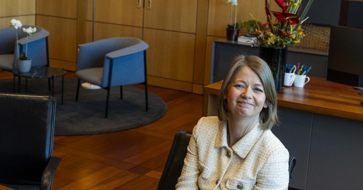 Klar for å bli kikket i kortene | Klassekampen