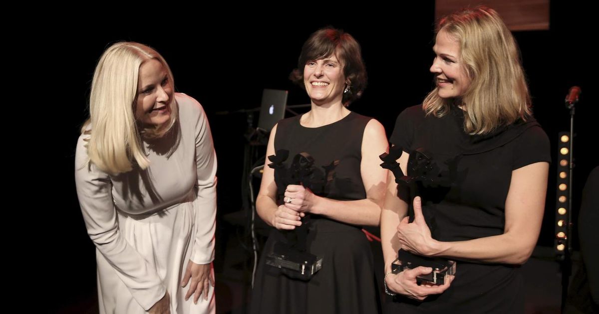 Agentene flekser muskler | Klassekampen