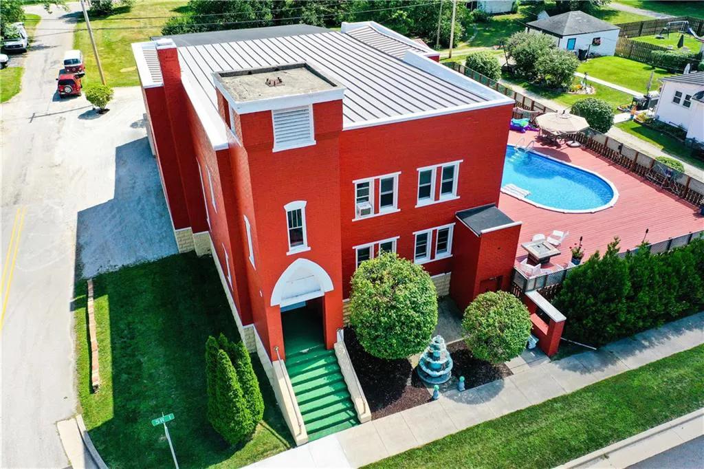 Our Favorite Houses- Big Yards, A Converted Church, and Downtown Living ...