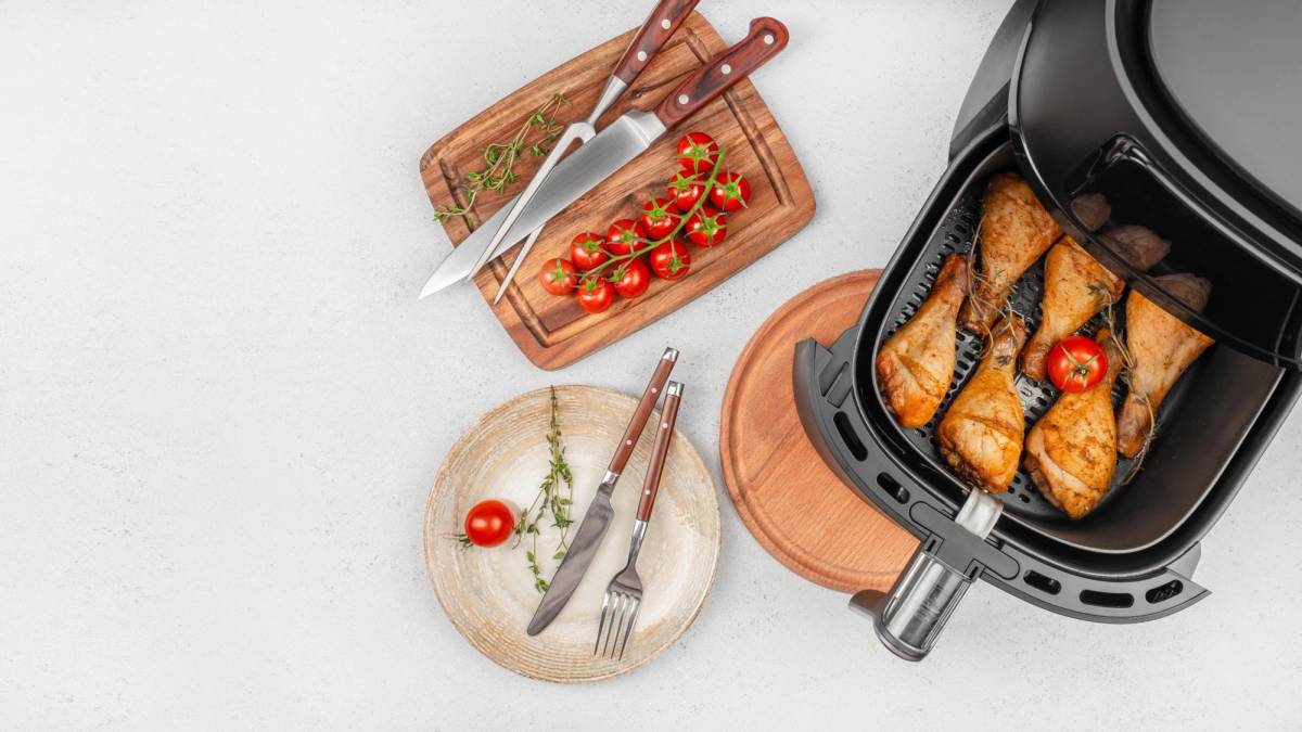 Så enkelt lager du saftig kylling i airfryer | KIWI