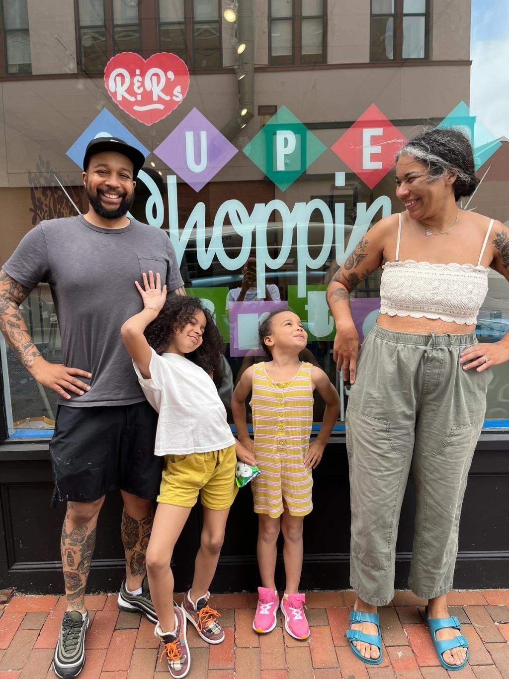 Announcing Rachel Adams '09 and Ryan Adams as MECA&D Artists-in-Residence