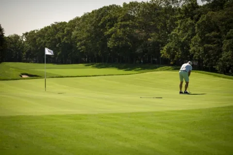 Premier Golf Destination: Heritage Spy Ring Golf Club