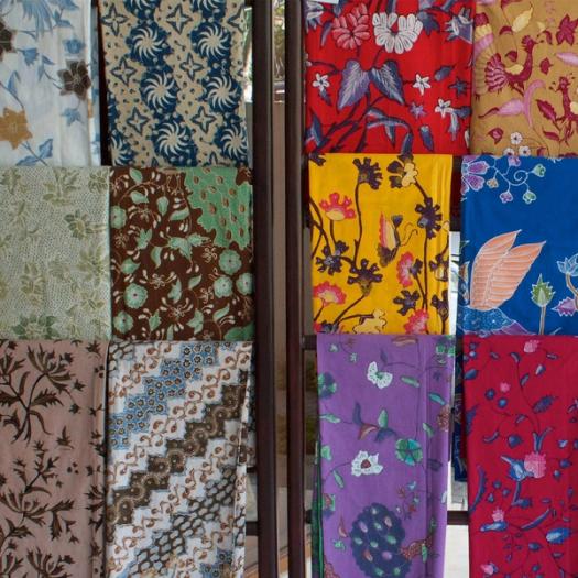 Tradisi - iDiscover Maps