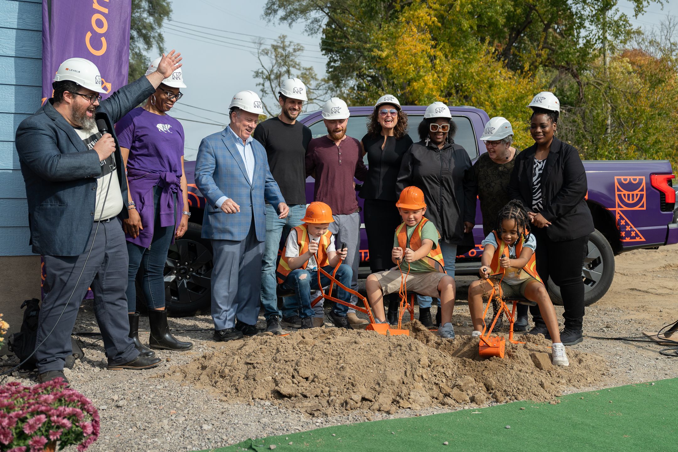 Detroit, MI Credit Union Accounts | Loans | Mortgages | CFCU