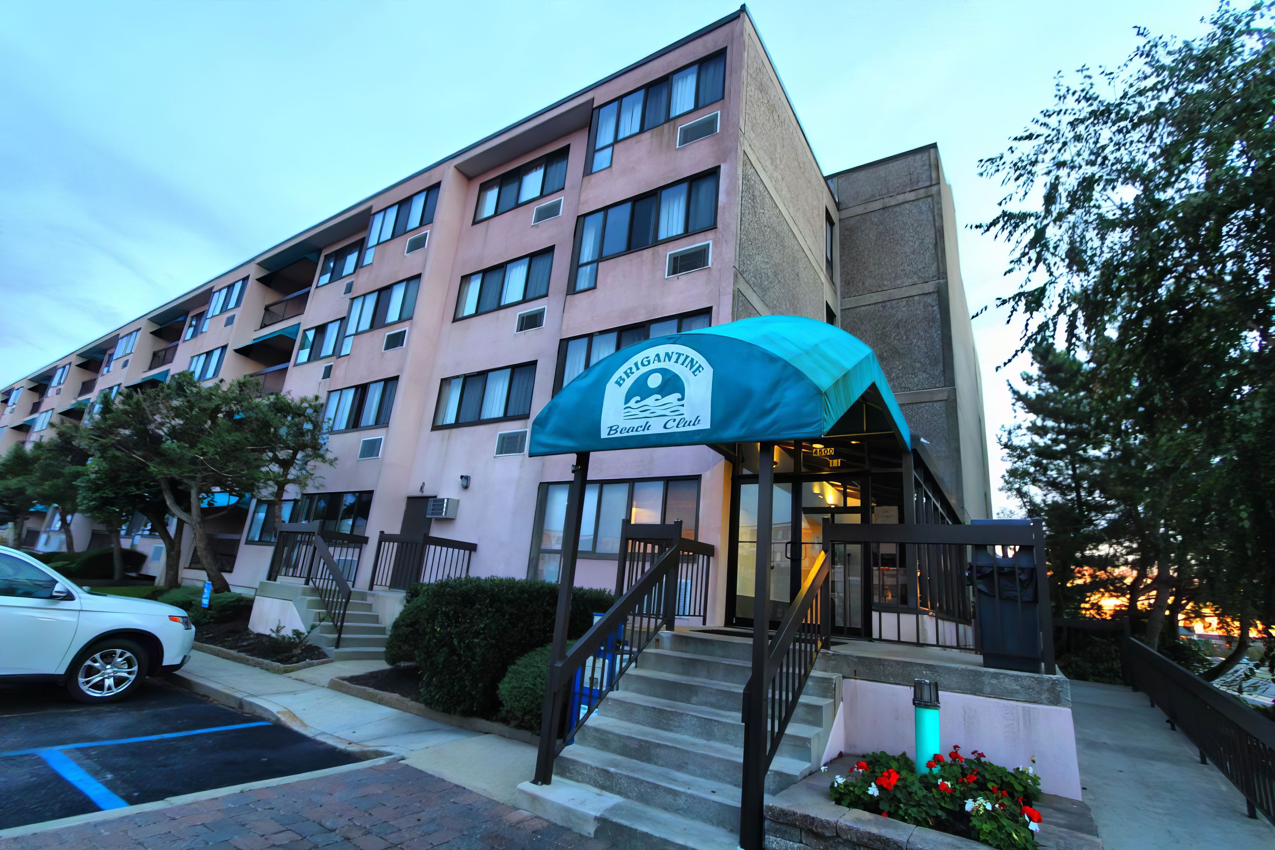 Welcome to Brigantine Beach Club | Brigantine Beach Club II