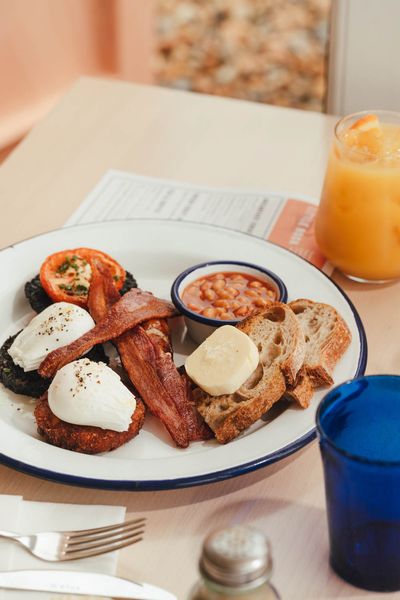 play_folke | Folkestone Harbour Arm