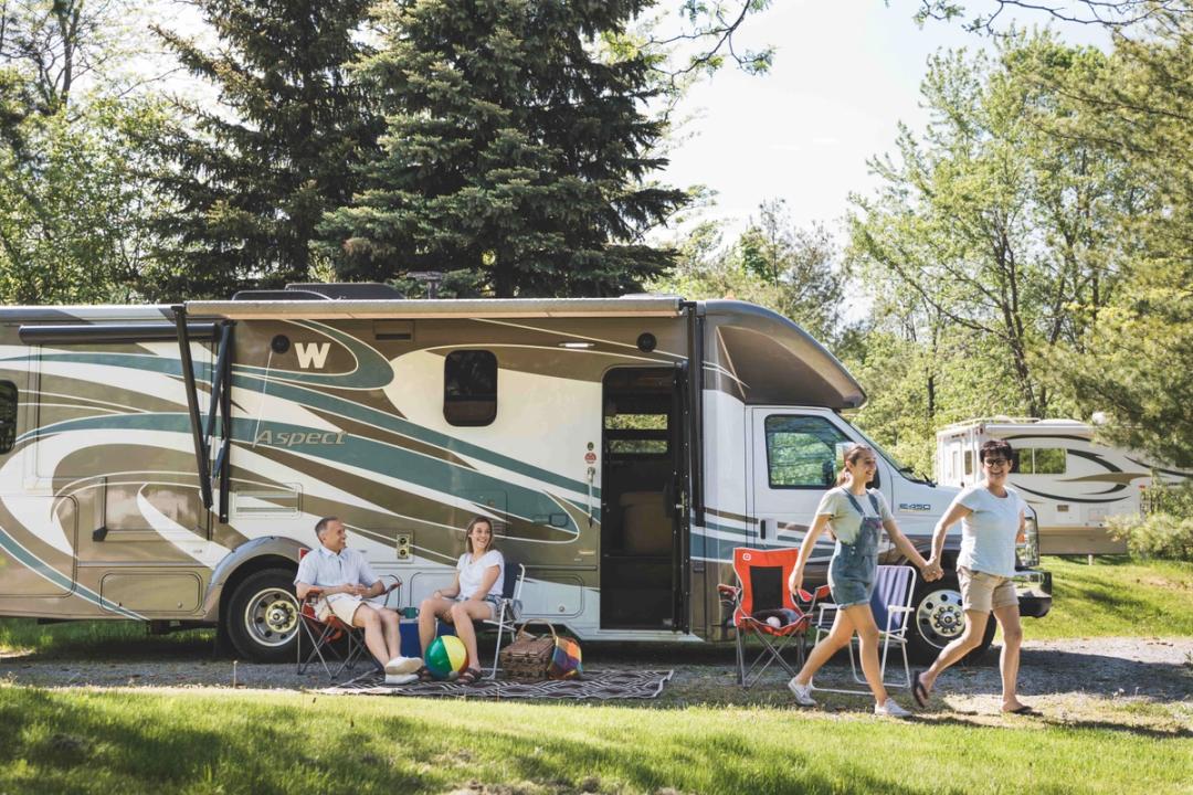 What You Need to Know About Living in a Class C RV - Tips & Advice | Roamly