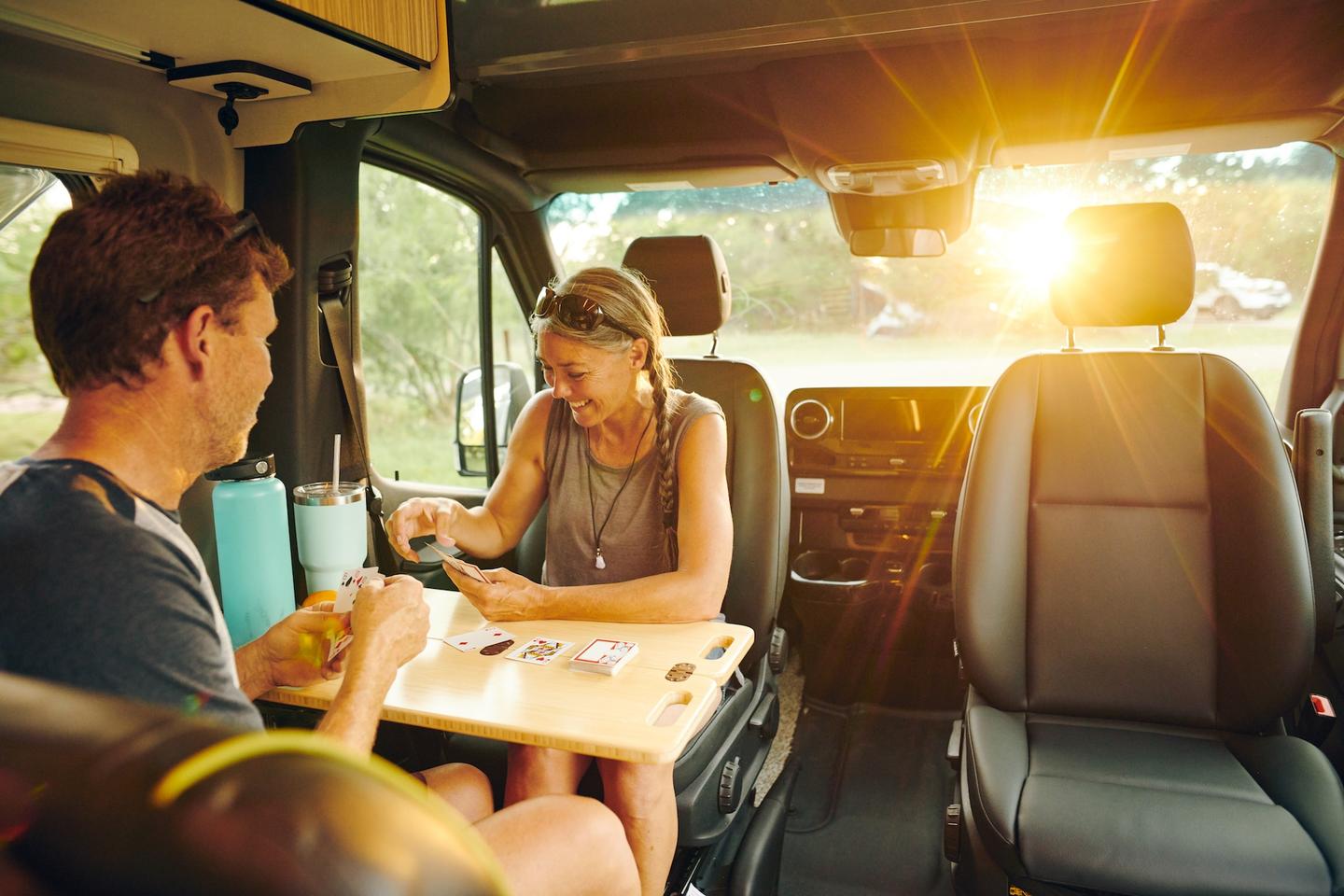 Finding Love While Road Tripping in an RV - Romantic Getaway Tips | Roamly