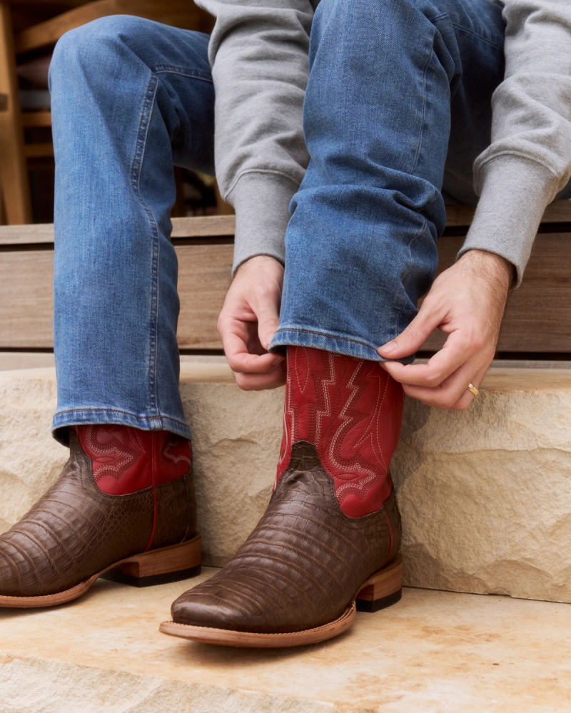 The William - Granite / Red | Tecovas