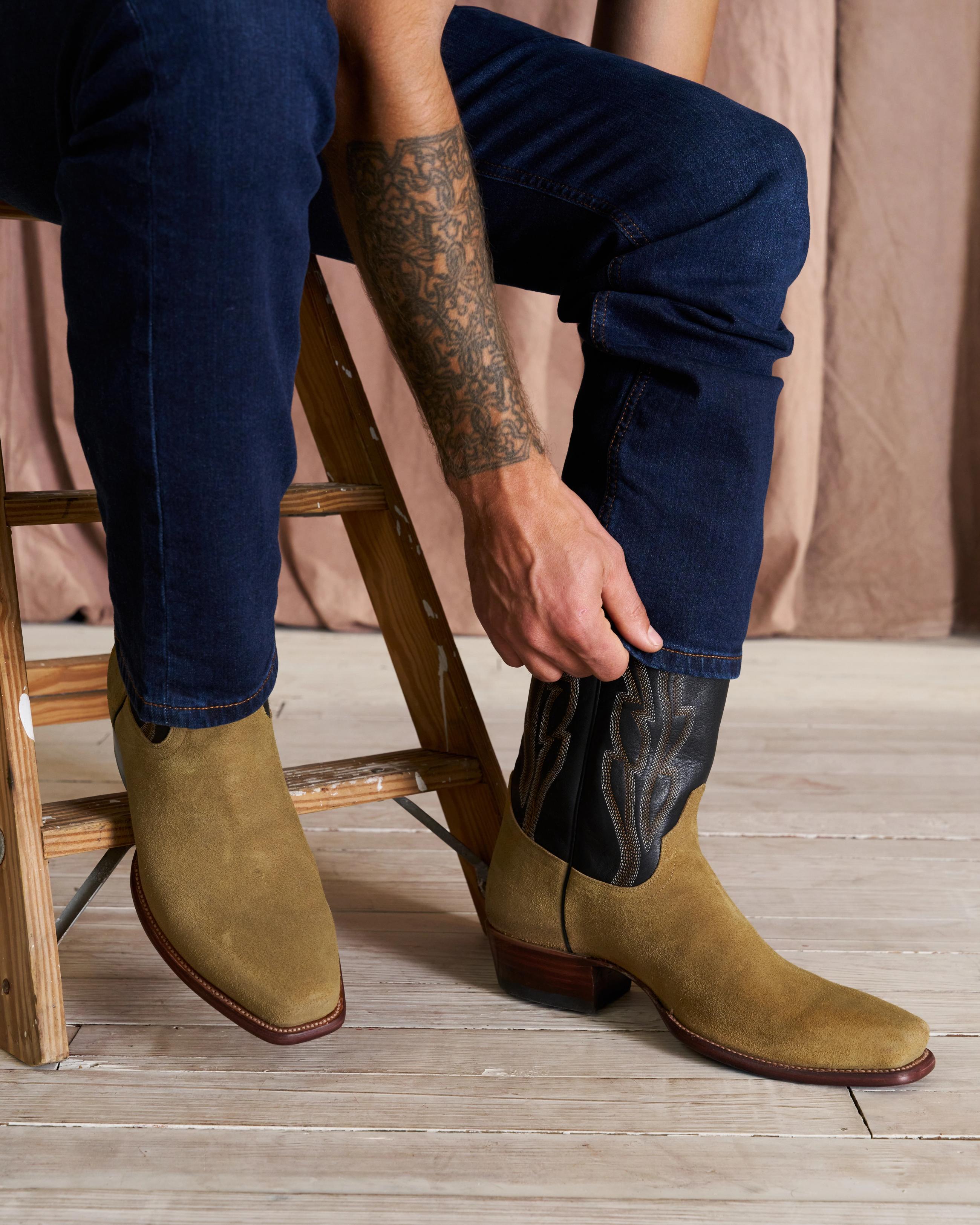 The Warren - Camel / Midnight | Tecovas