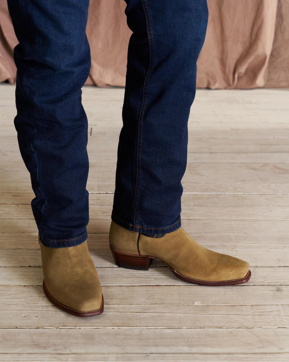 The Warren - Camel / Midnight | Tecovas