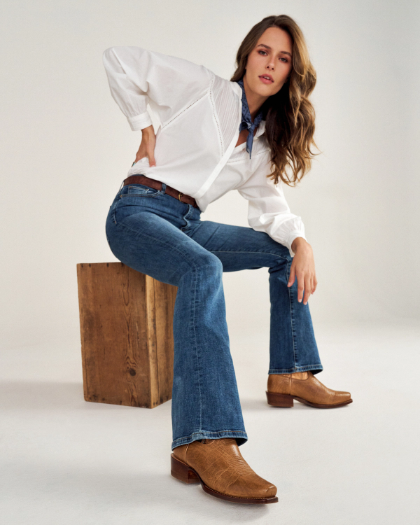 The Marion in Tan / Copper Bison - Women's Horseman Boot | Tecovas