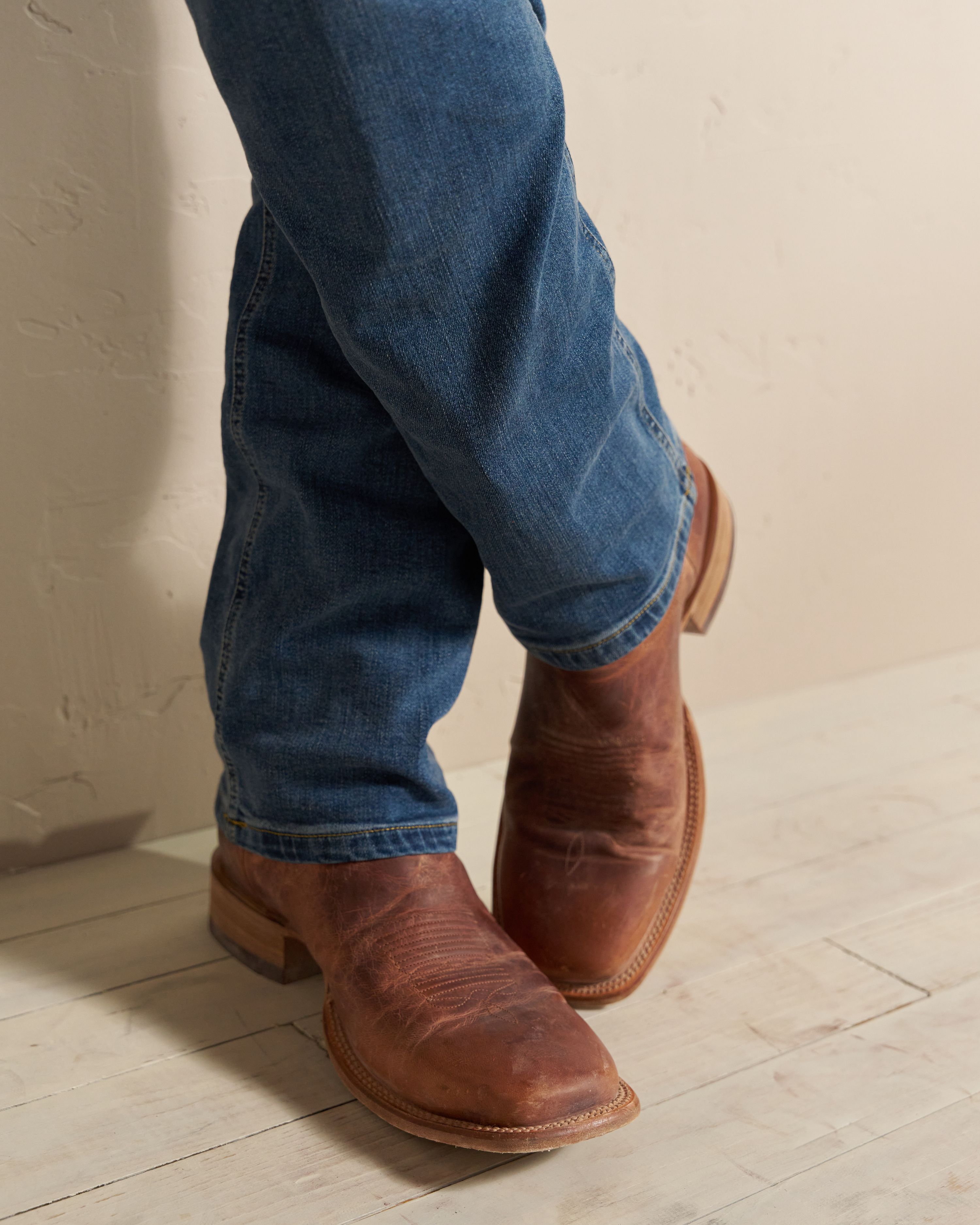 Men's Broad Square Toe Boots | The Doc - Scotch | Tecovas