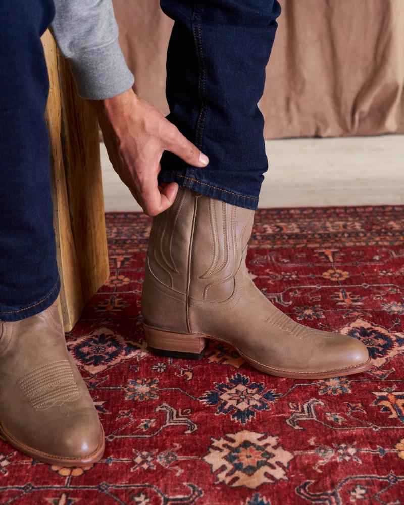 Cowboy Boot Heel Types: A Complete Guide | Tecovas