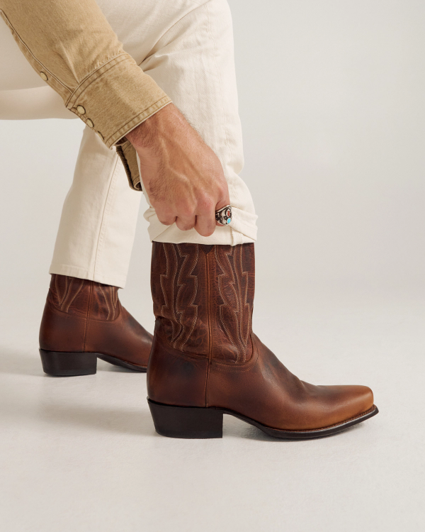 The Warren in Mesquite Cowhide - Men's Cowboy Boot | Tecovas