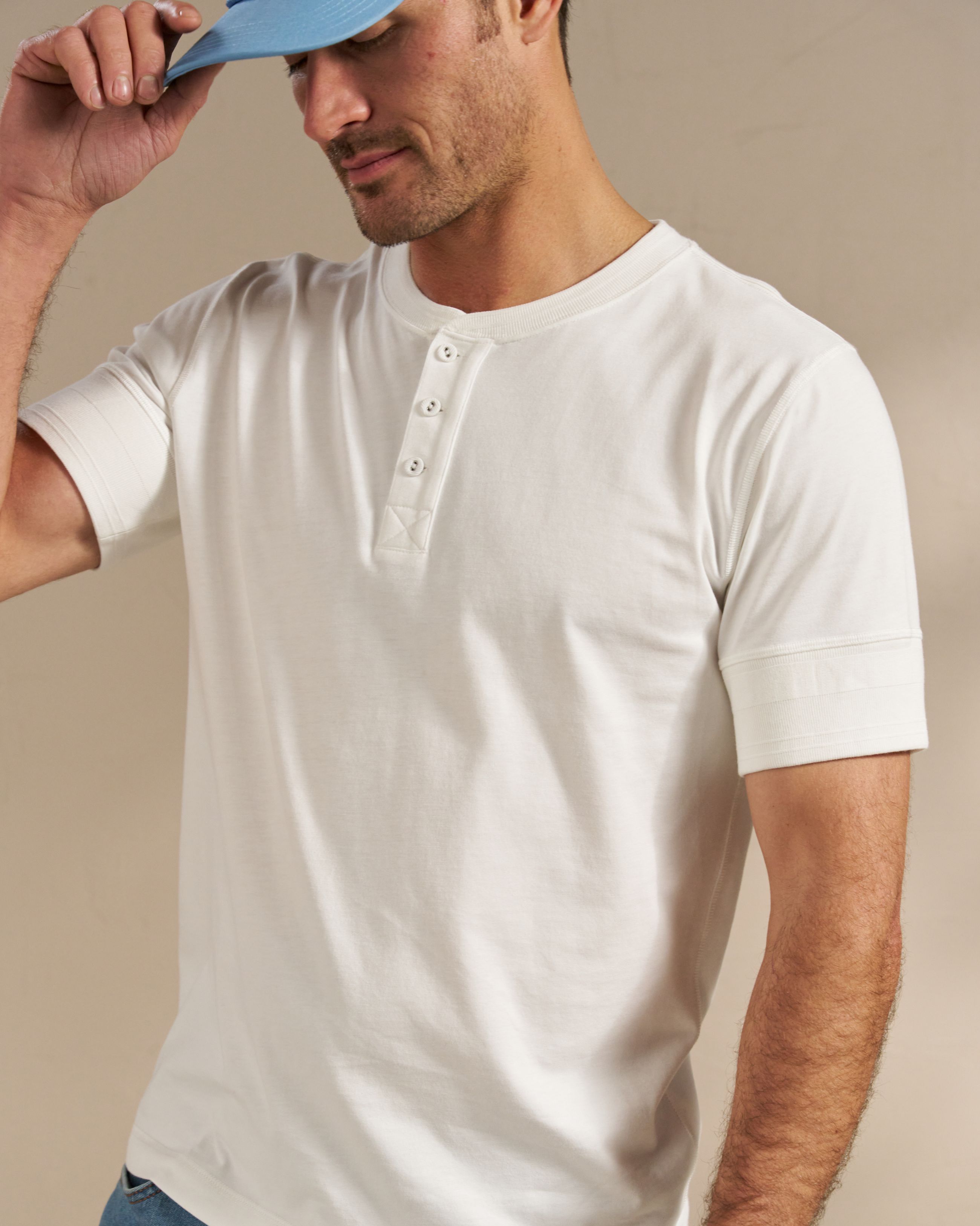 Men's Standard Issue Short Sleeve Henley - White | Tecovas