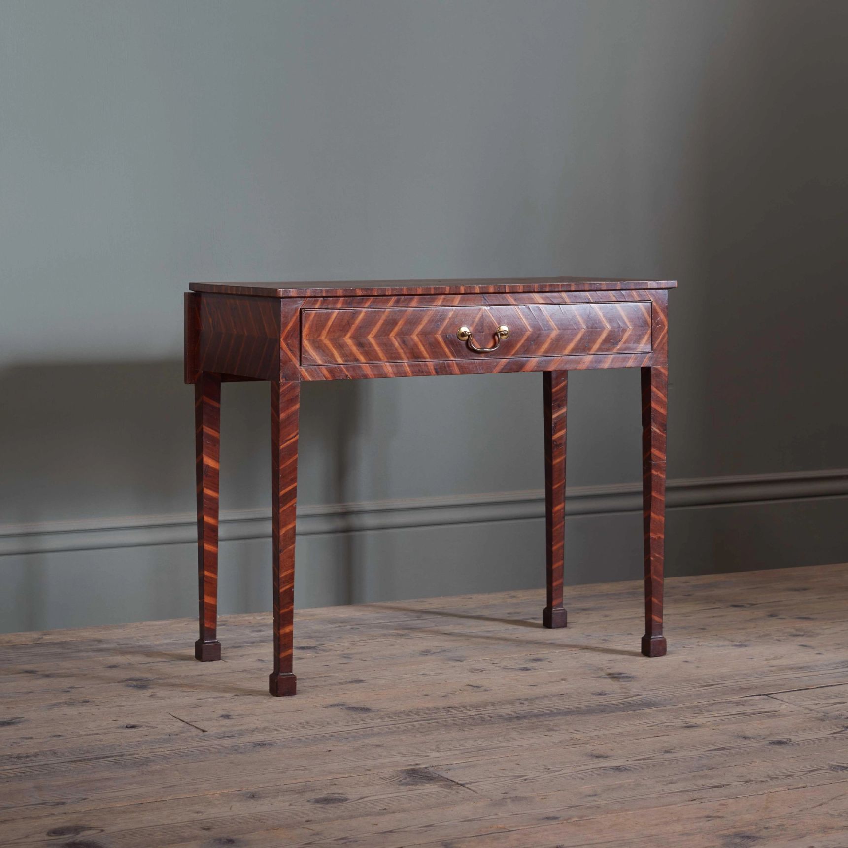 Antique Tables | Antiques Collection | Antique Fireplaces & Antique ...