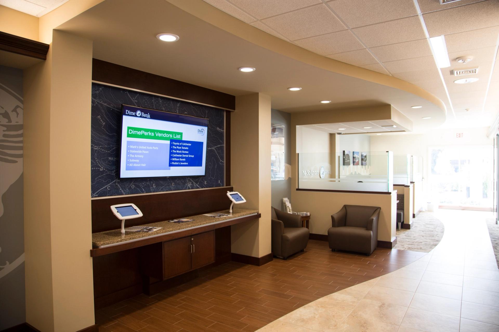 Why Banks Are Adopting Digital Signage | Zero-In