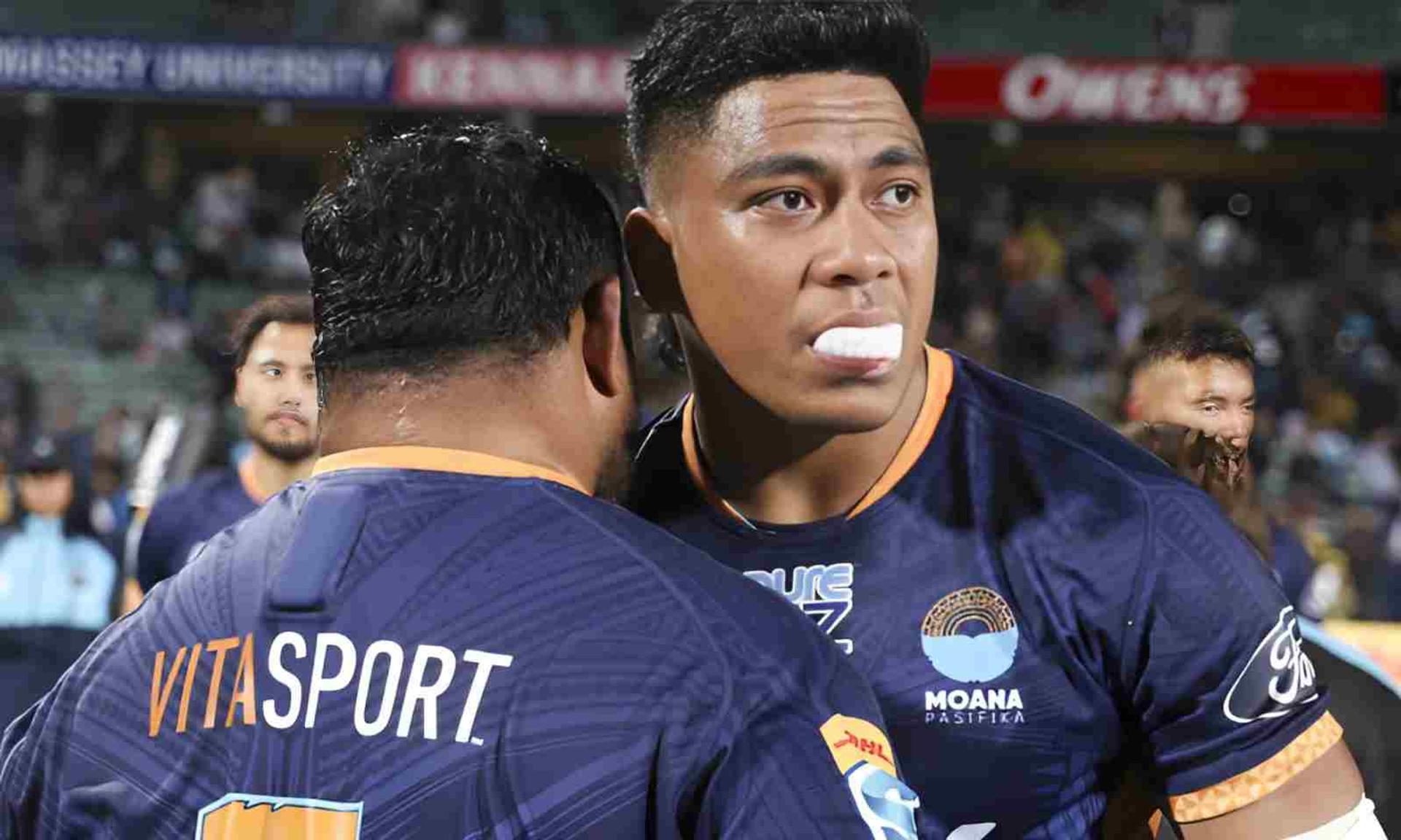 Miss Sāmoa Litara Ieremia-Allan is crowned queen of the Pacific Islands