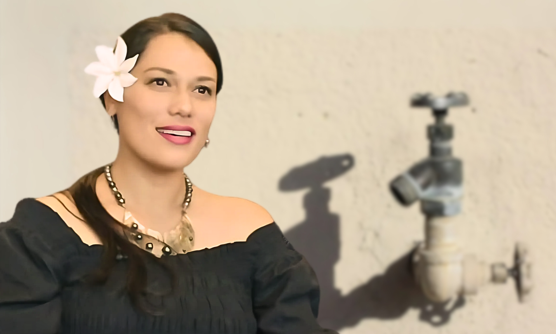 ‘This feels right’: Sāmoan stars collide as The Rock meets Uce Gang