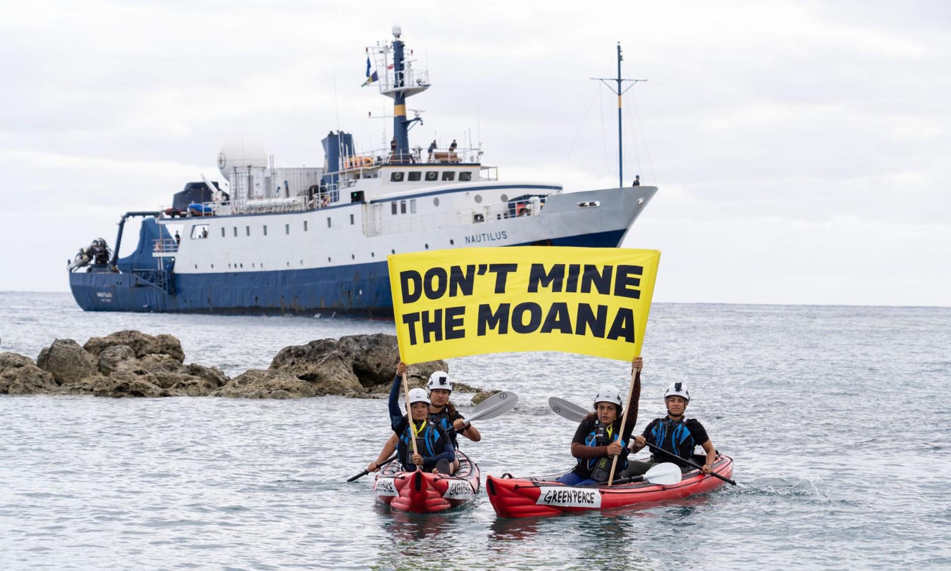 Cook Islanders confront US-funded vessel over seabed mining threat