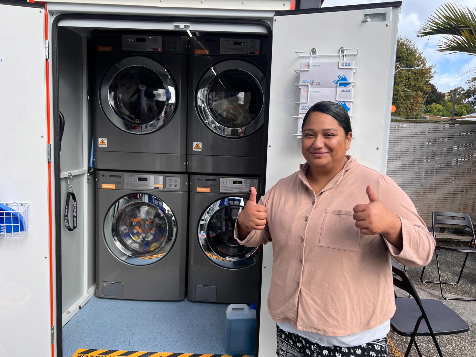 Free laundry service by Orange Sky a 'load off' for Māngere families, says first-time user