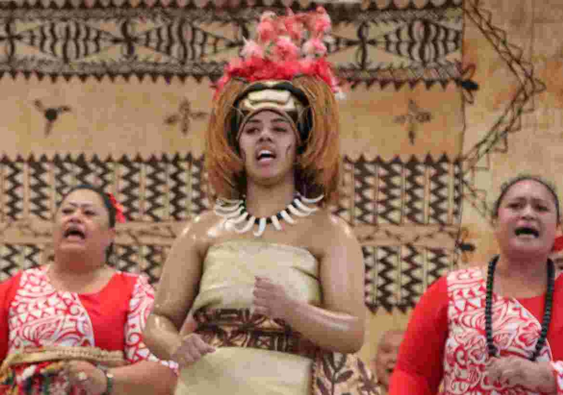 Samoan youth go back to their roots for sake of next generation