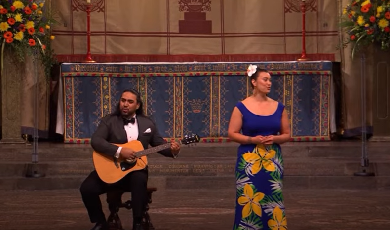 Samoan couple sing for the Queen at Commonwealth service