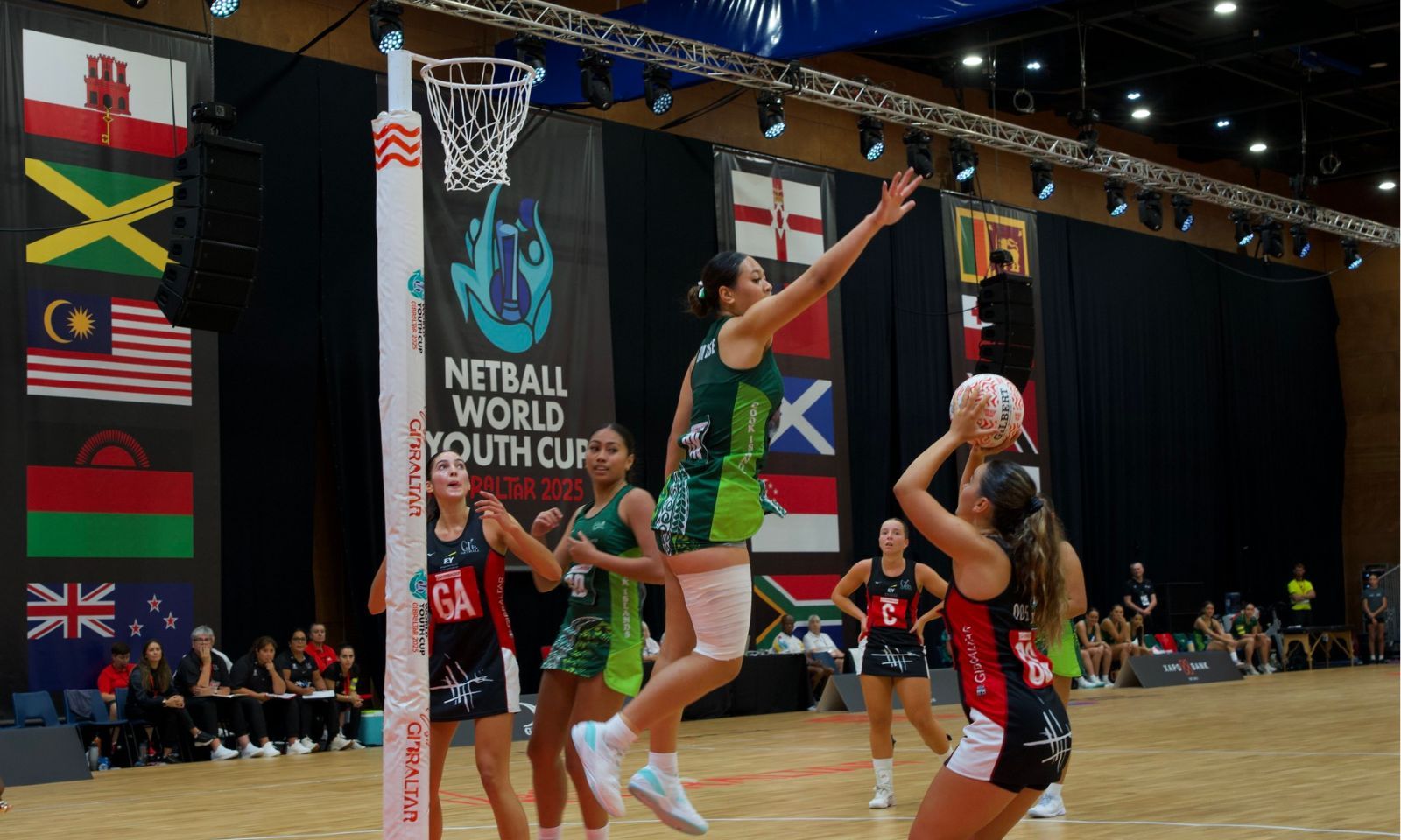 Fiji and Cook Islands dominate Netball World Youth Cup openers