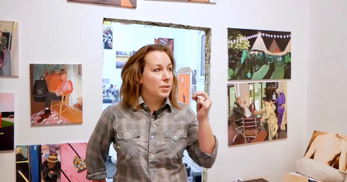 Matilda Höög maler det som skjer i Oslo sine gater