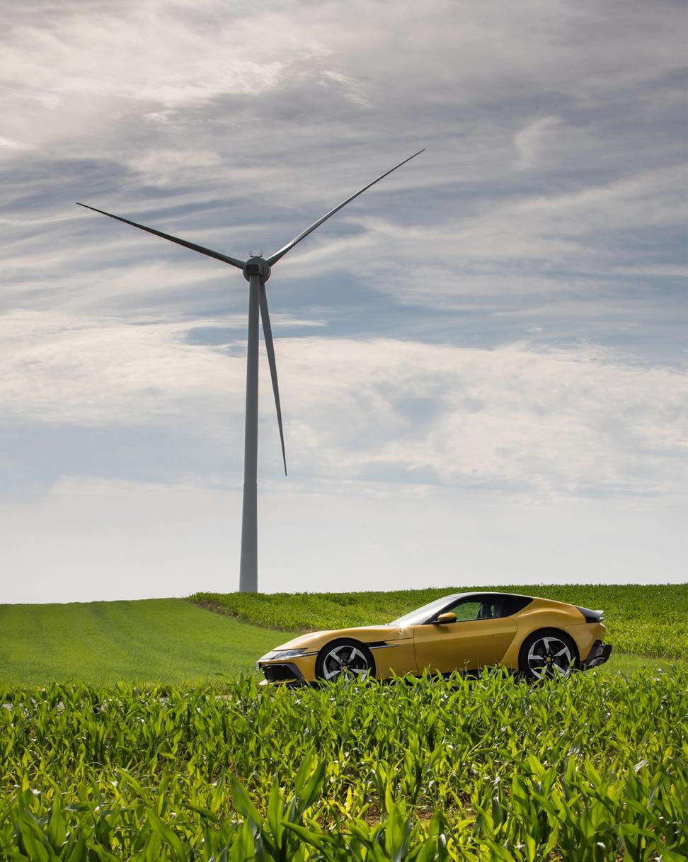 Ferrari 12 Cilindri review: A feat of combustion-engined brilliance ...