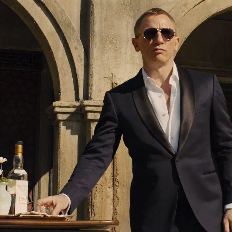 Here’s every whisky James Bond ever drank | Gentleman's Journal | The ...