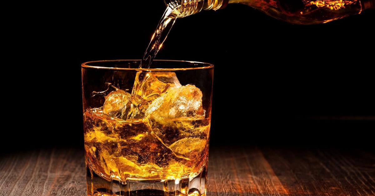 Should you ever put ice in a single malt scotch? | Gentleman's Journal ...